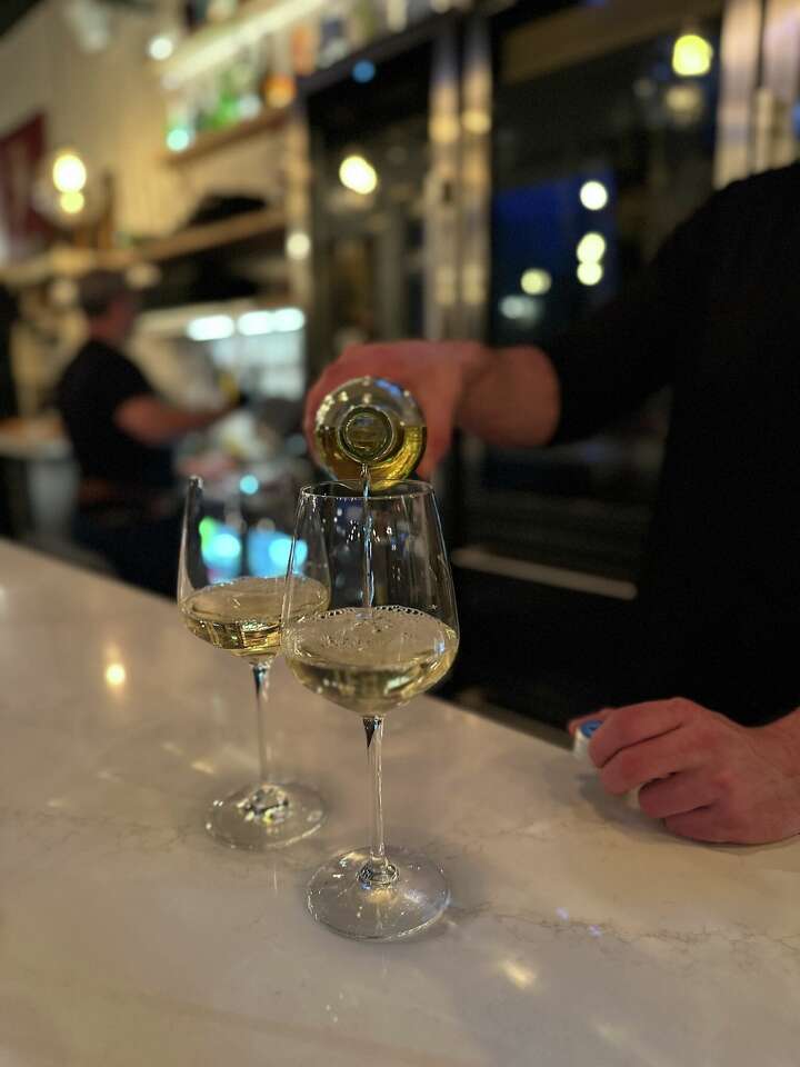 Ofgang: Twelve Grapes is an elite wine bar in a surprising CT town
