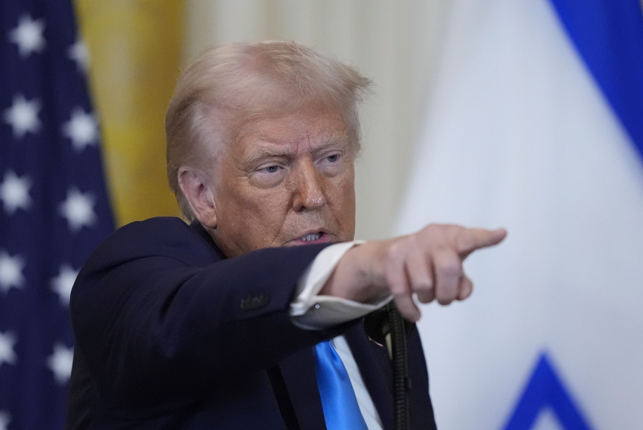Conservatives call Trump's tariffs and actions "dumb" and "stupid"