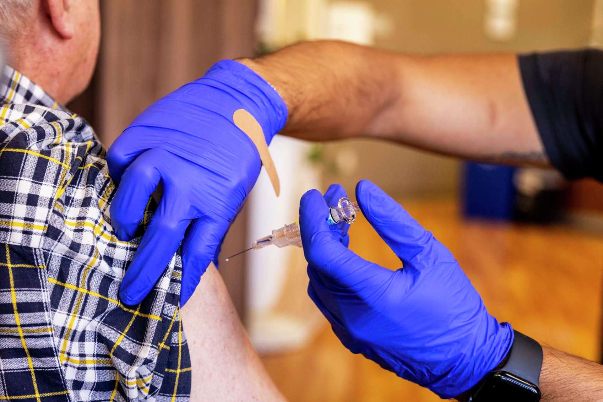 Flu in California surging to highest levels in years, data shows