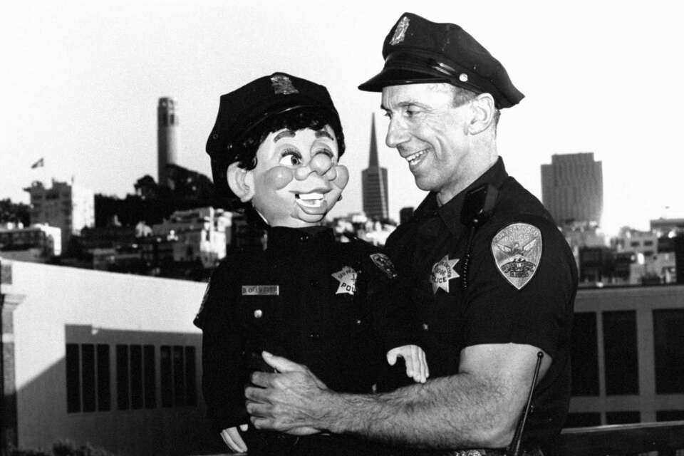 Bob Geary, S.F. cop who patrolled with puppet Brendan O’Smarty, dies