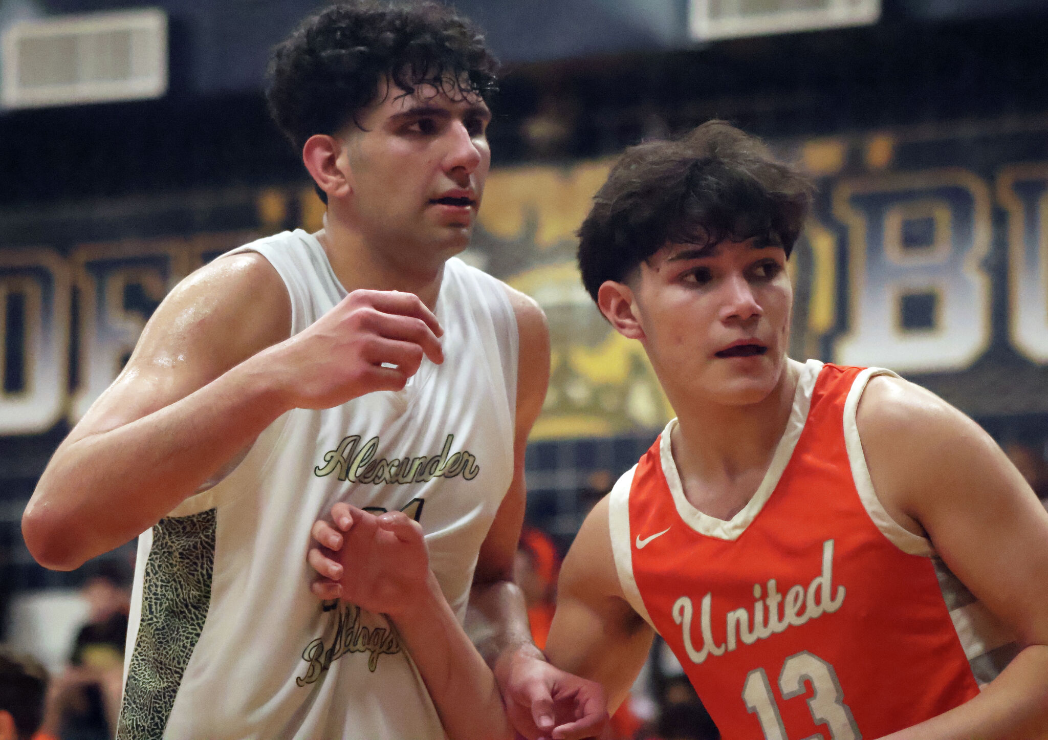 Laredo Alexander tops United, takes control of District 30-6A