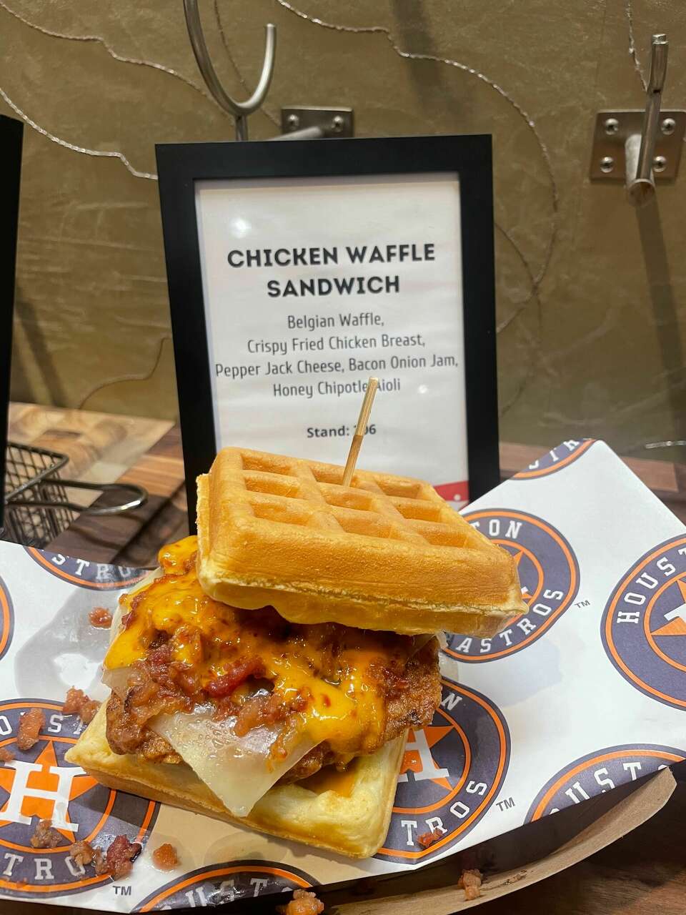 What's on the menu for Astros' games at Daikin Park in 2025?