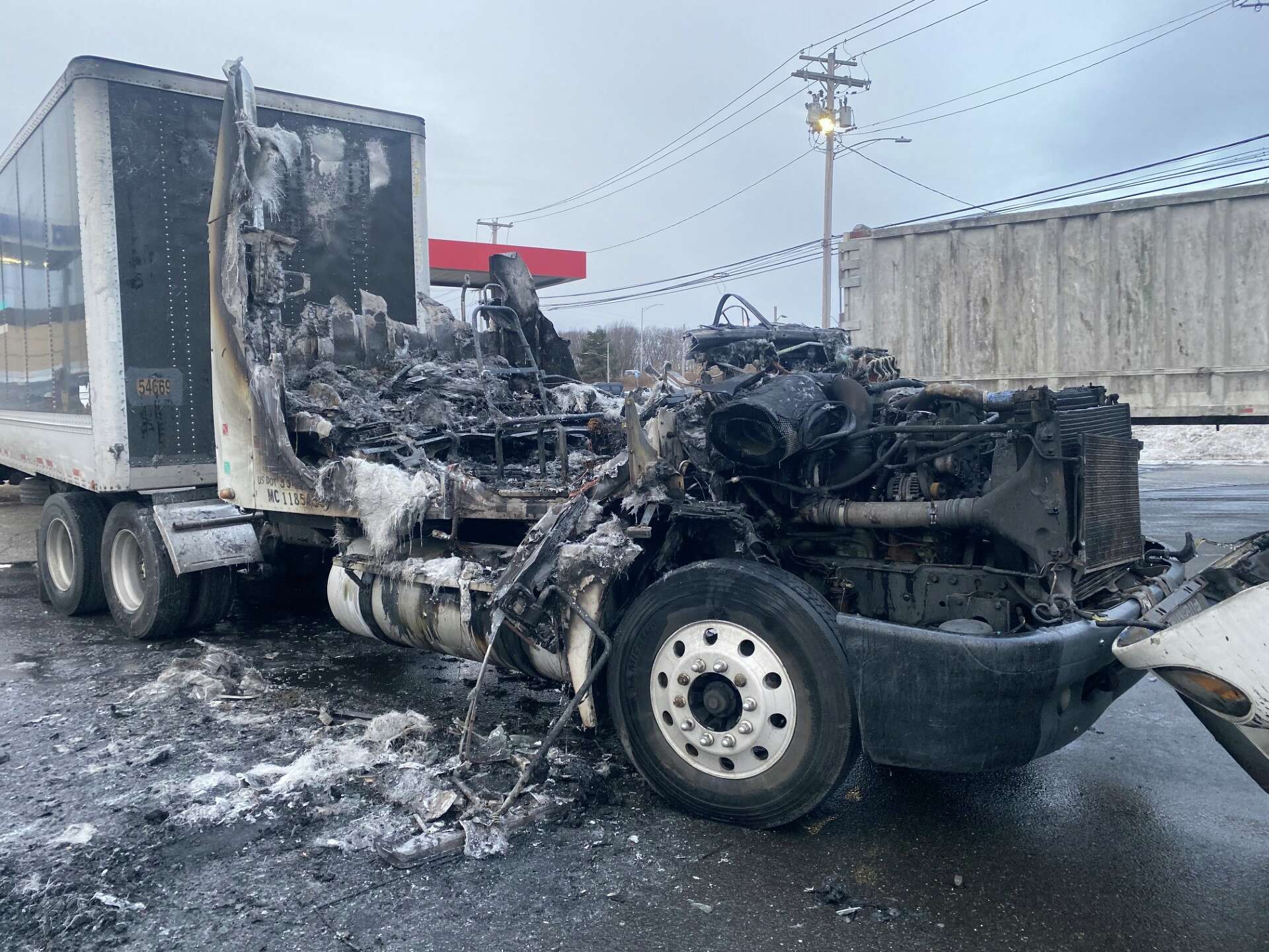 Tractor-trailer destroyed in fire at Milford truck stop: Officials