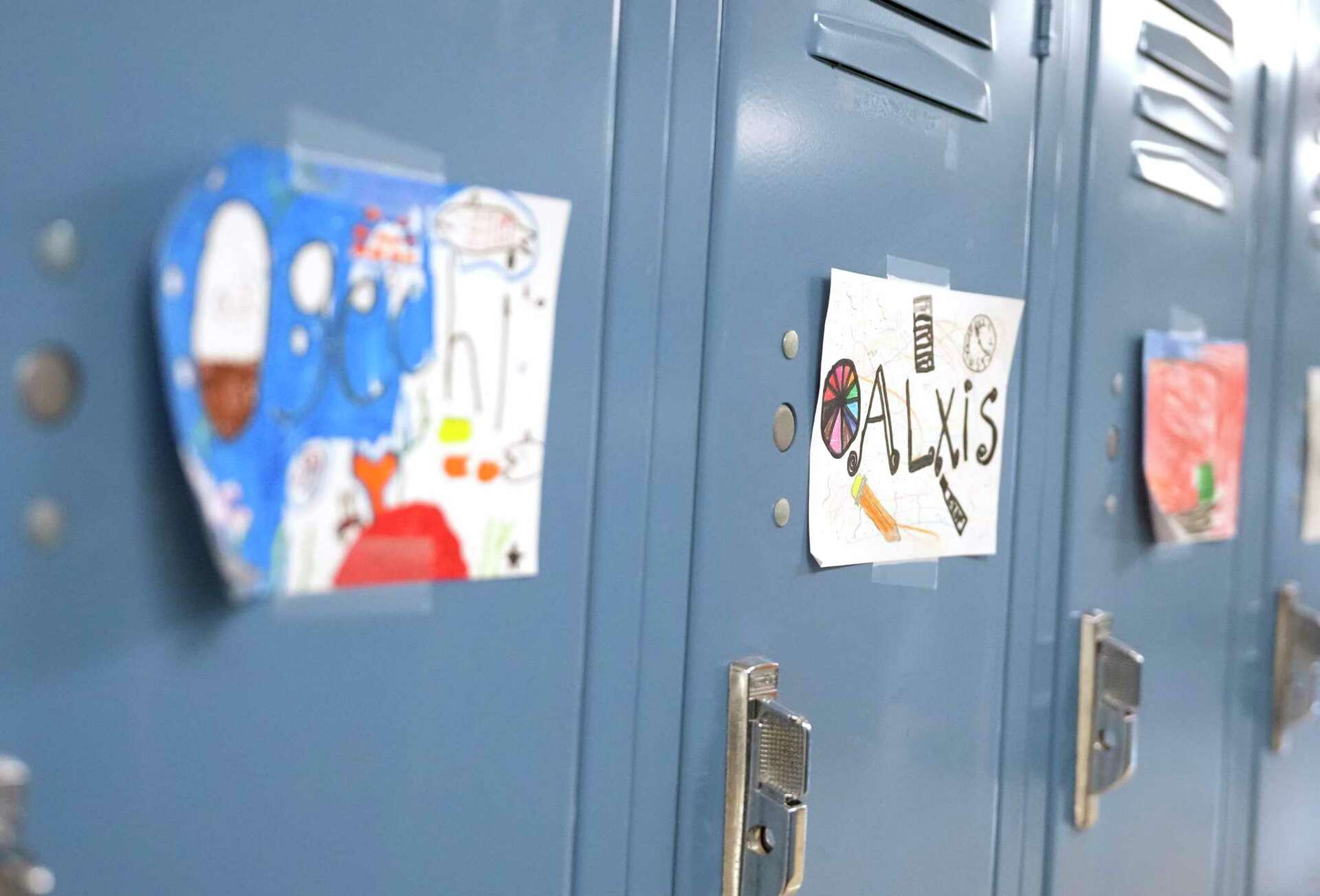 What pay raises Houston-area teachers will receive from Texas