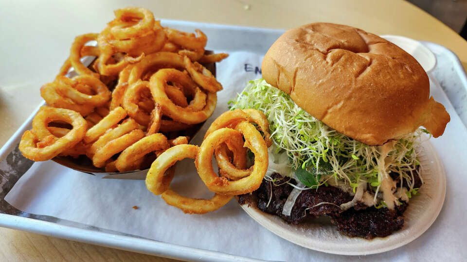New SF restaurant openings, including Taishan Cuisine and Smish Smash