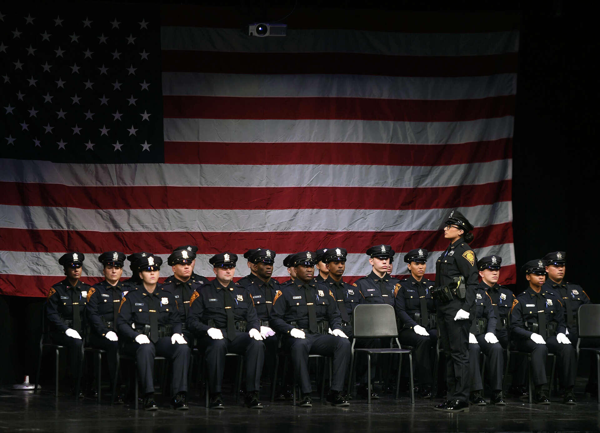 Bridgeport officer who misplaced gun to lead police academy