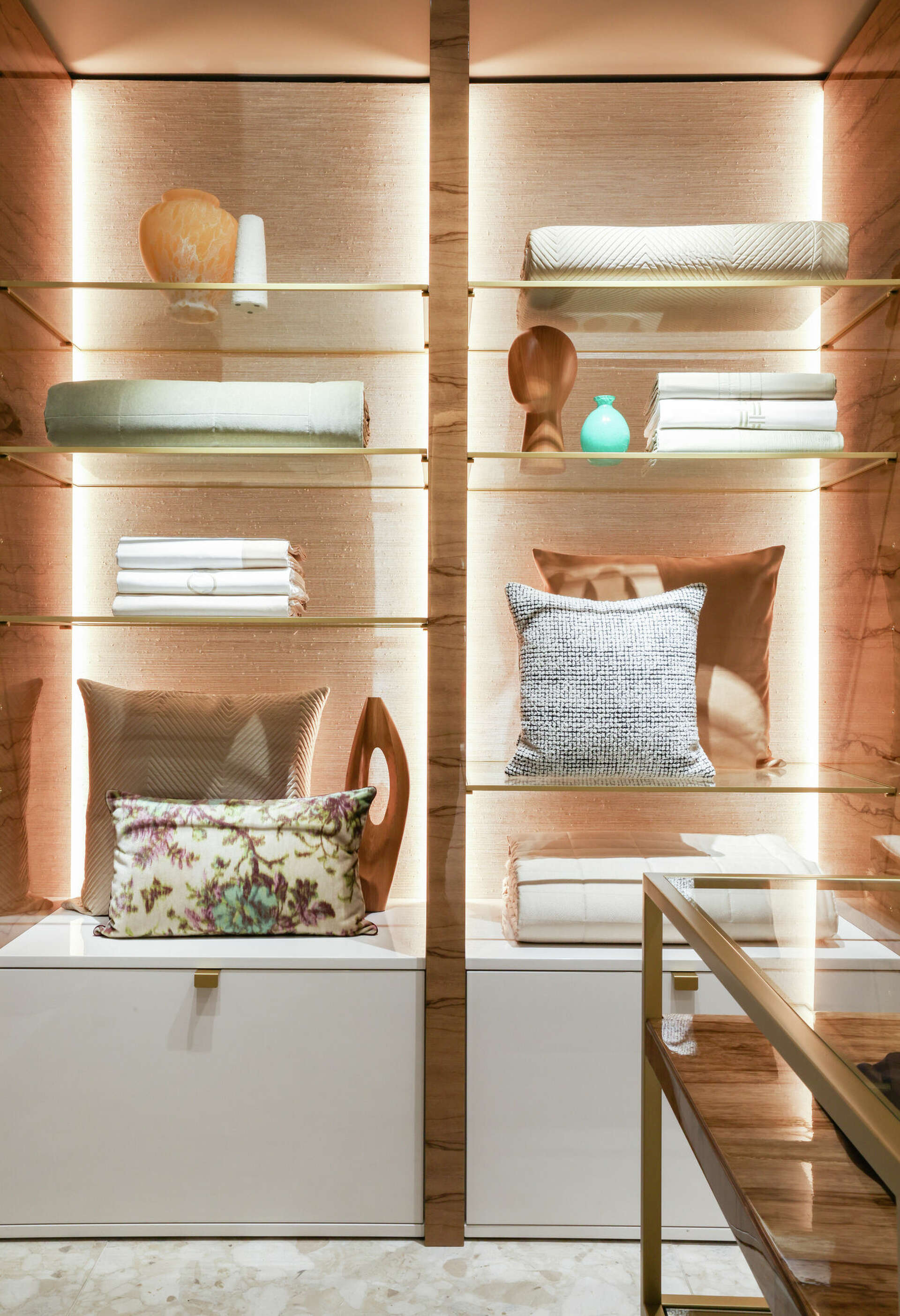 Frette, famous for $1,500 Italian sheets, opens new Galleria store