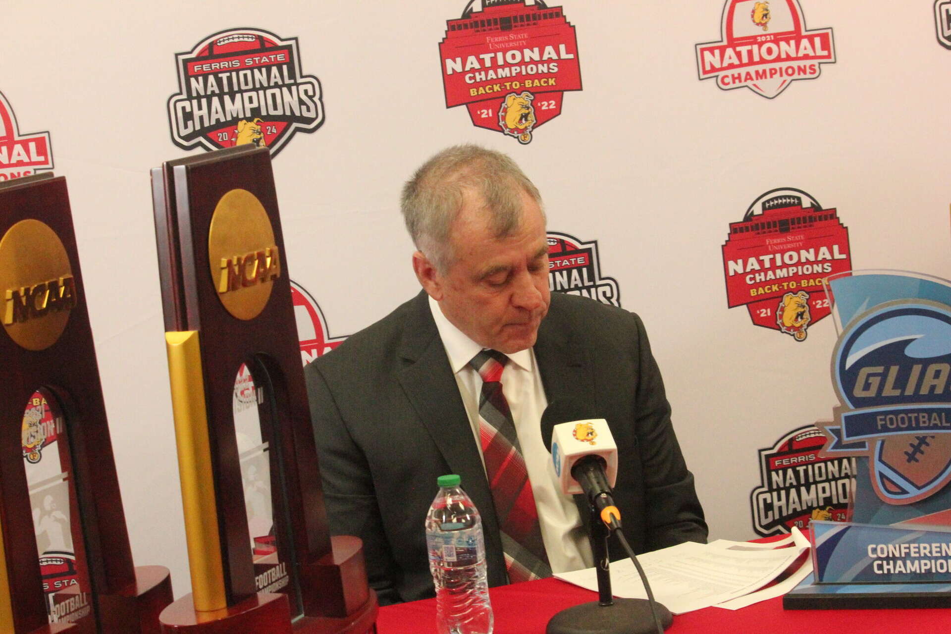 Ferris State bringing in 33 football recruits