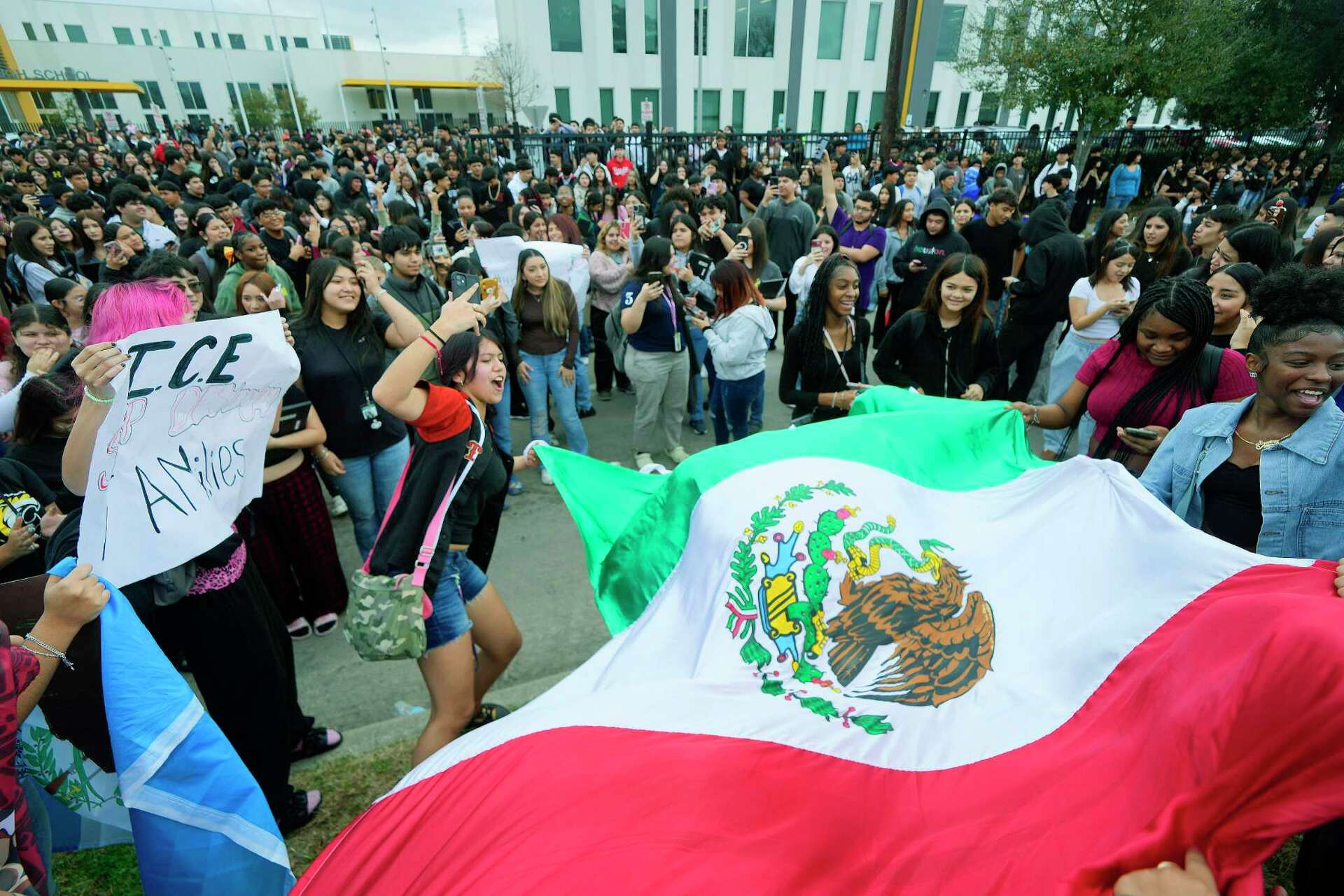HISD students stage mass walkout, protest Trump immigration crackdown