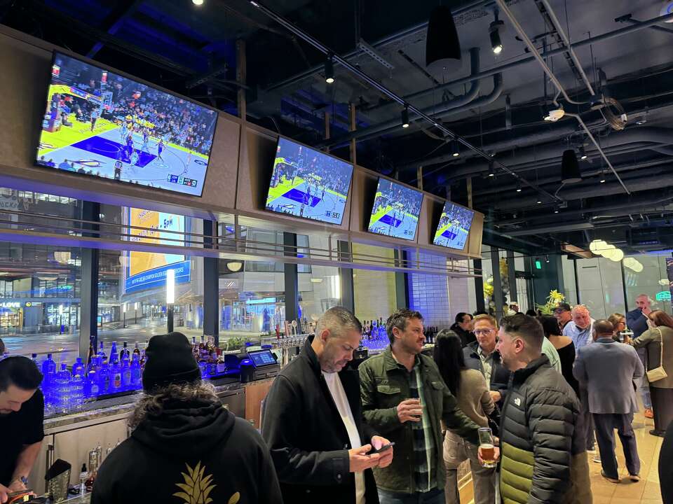 SF's new mega sports bar gives Vegas vibes, rather than SF chill