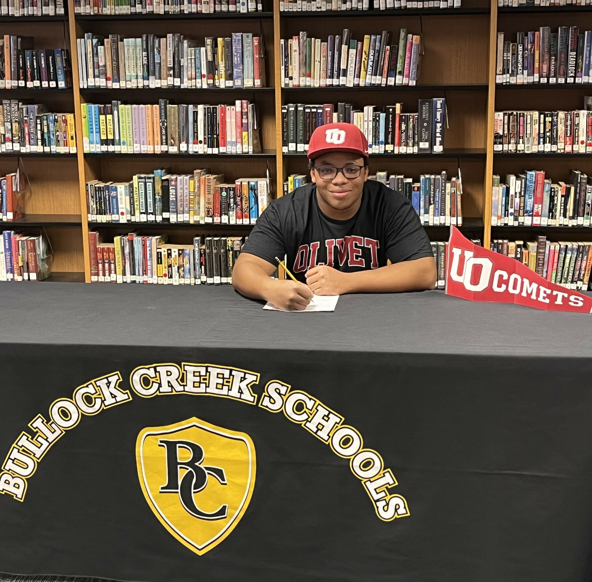 Creek's Wiklanski signs with Olivet