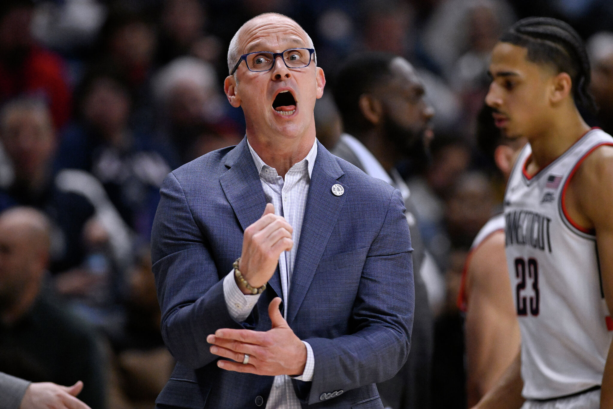 UConn men's basketball coach Dan Hurley releasing book