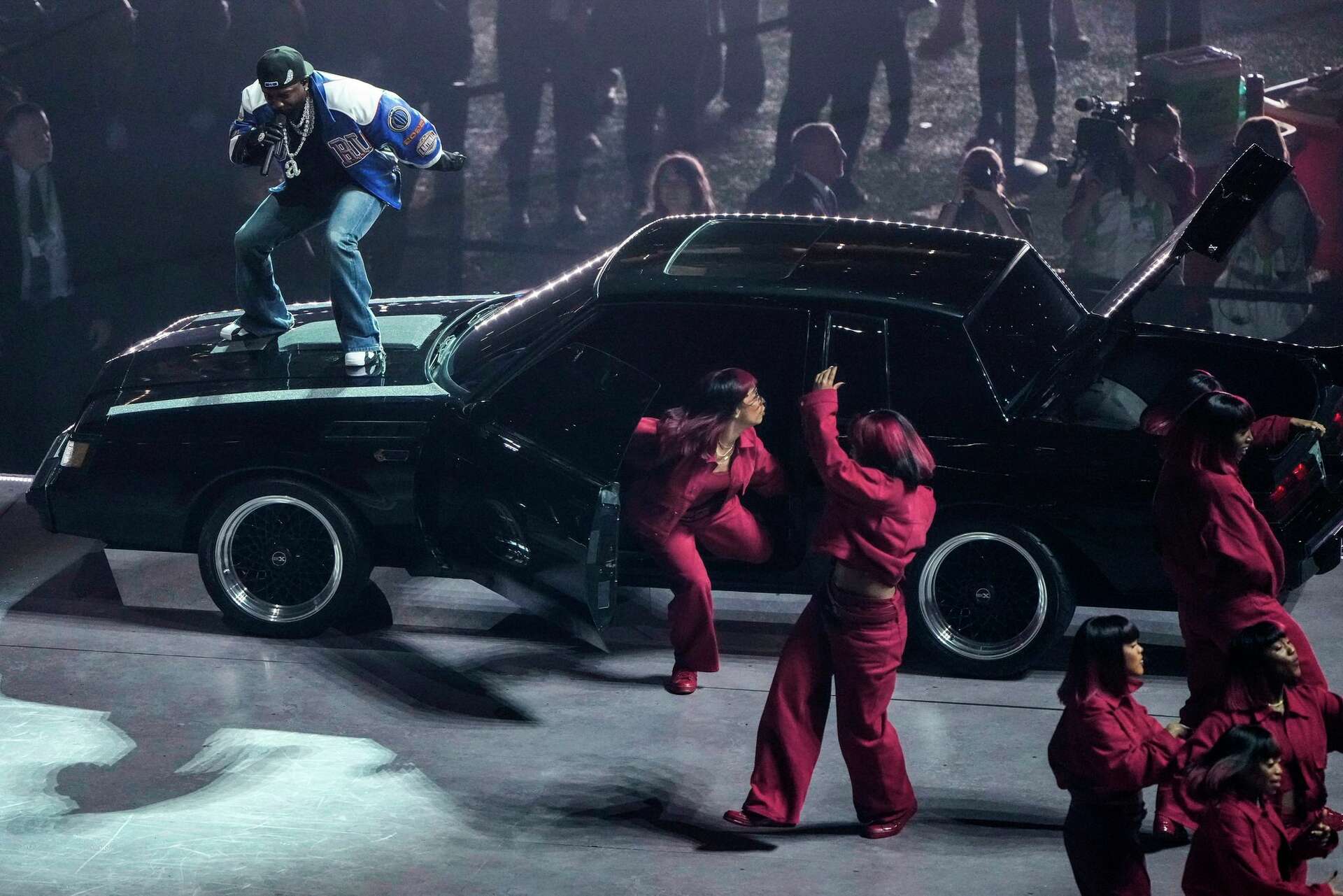 Review: Kendrick buries Drake, again, at Super Bowl LIX halftime show
