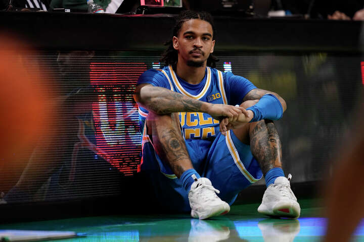 Skyy Clark: 5 facts on the UCLA basketball guard, Illinois transfer