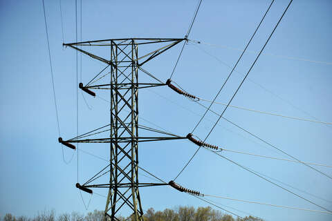 Power restored after outage hits 900-plus in Glastonbury