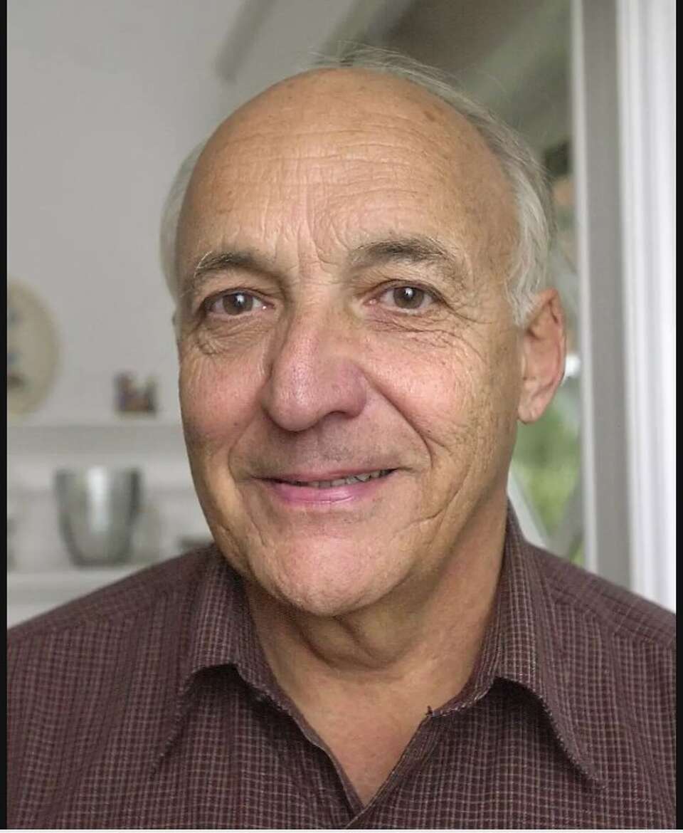 Frank Mazza, former Greenwich harbor commission chair, dies at 89