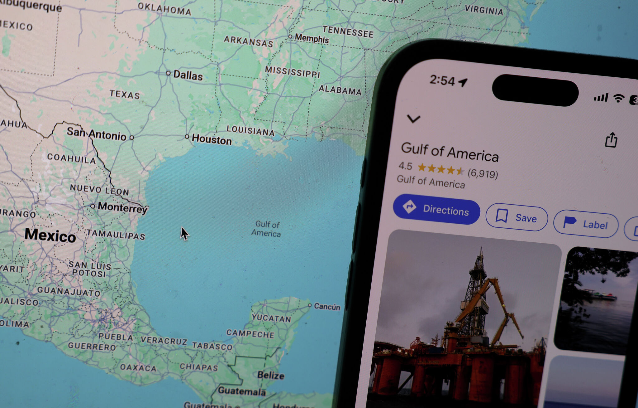 Google Maps users review bomb 'Gulf of America' name change