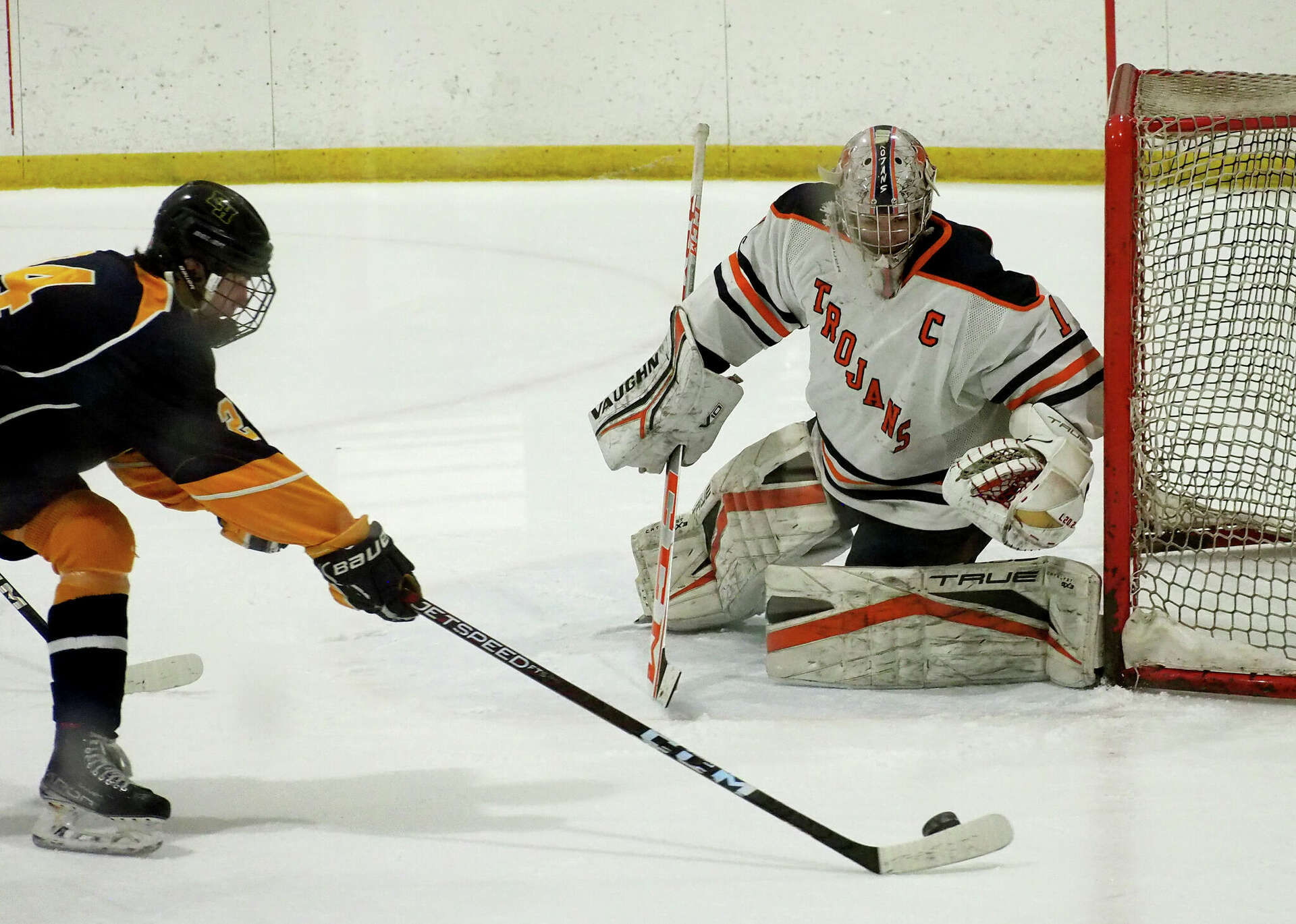 Connecticut boys ice hockey top performers, games to watch for Feb. 12
