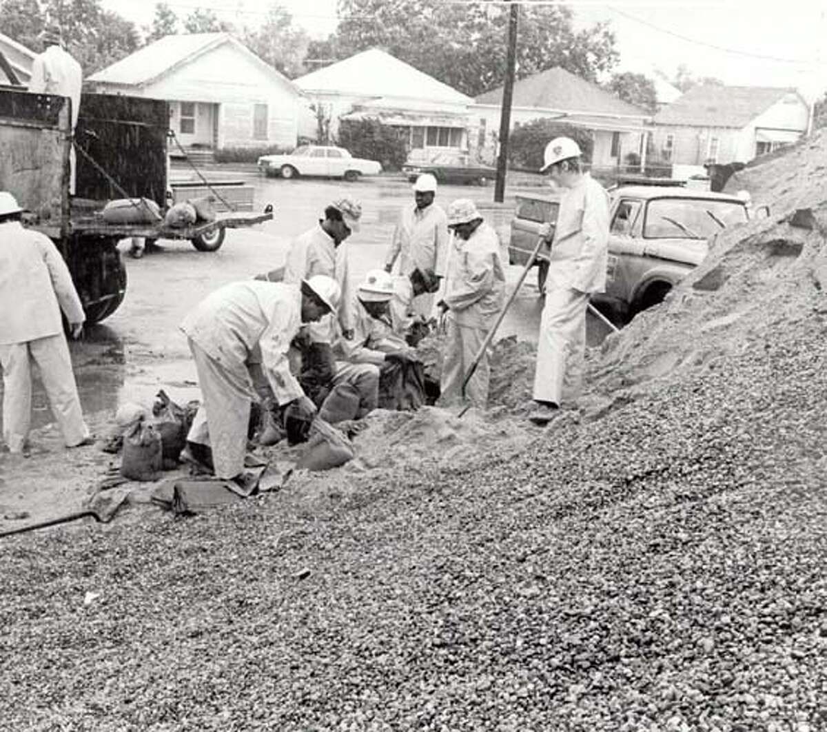 HURRICANES: Delia, 1973