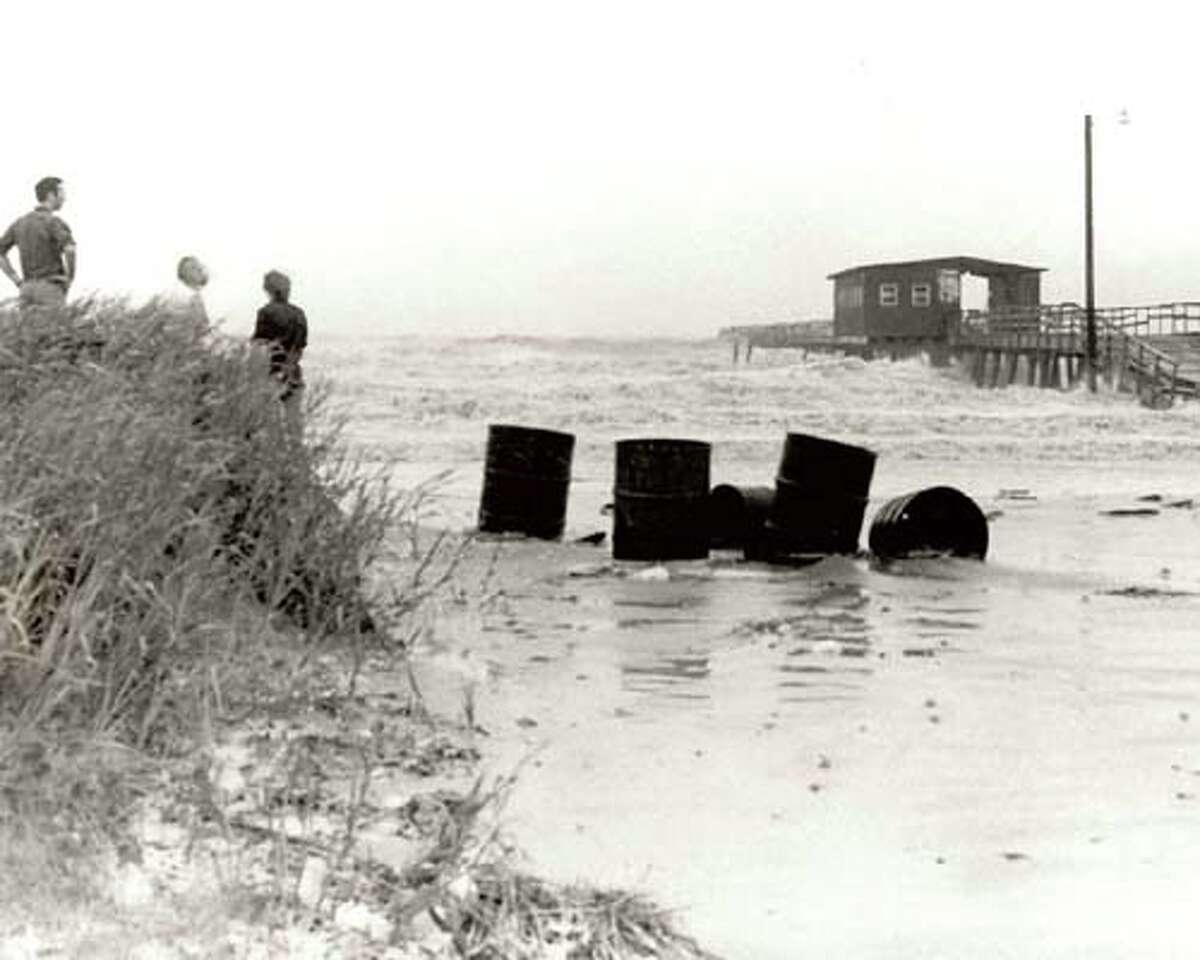 HURRICANES: Delia, 1973