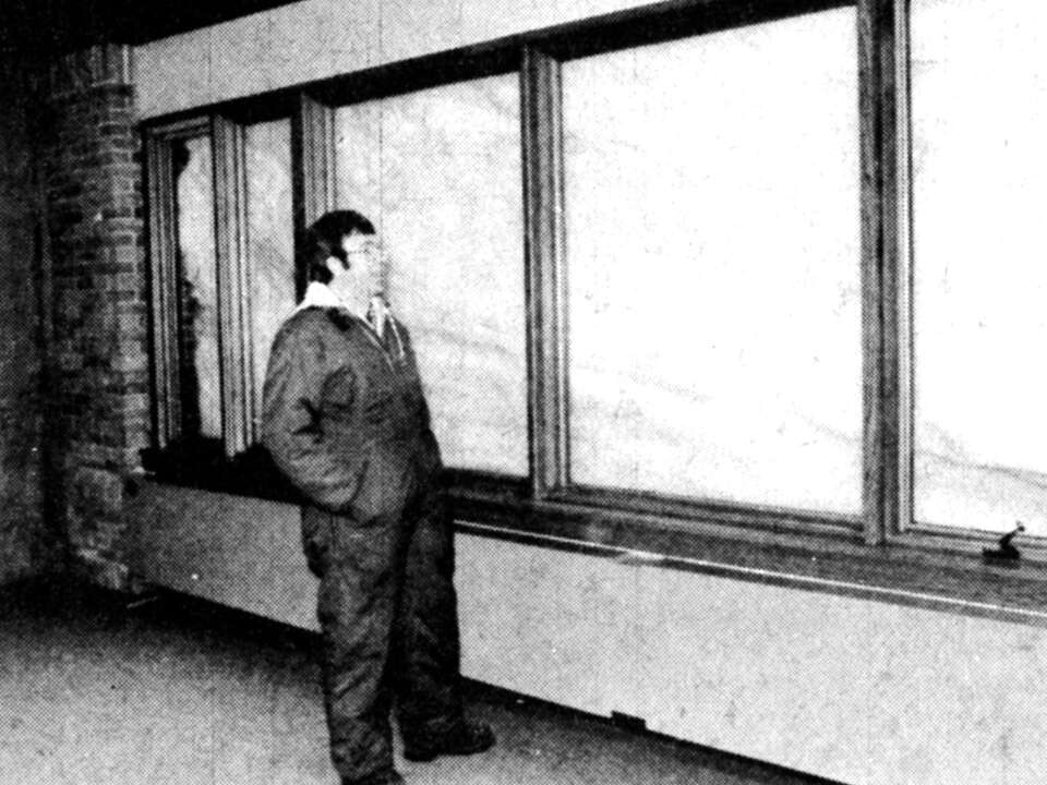 February 1985 winter storm brings strongest snow drifts in 10 years