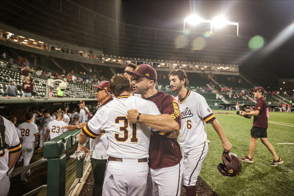 Inside Texas A&M's big bet on rookie baseball coach Michael Earley
