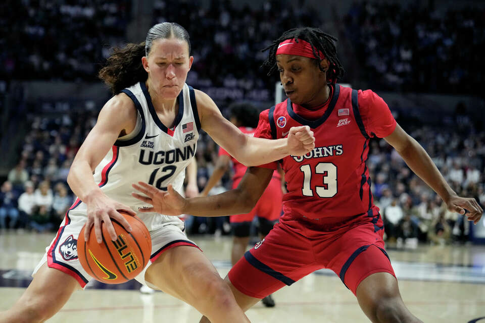 Ashlynn Shade could be key for UConn women's basketball in March