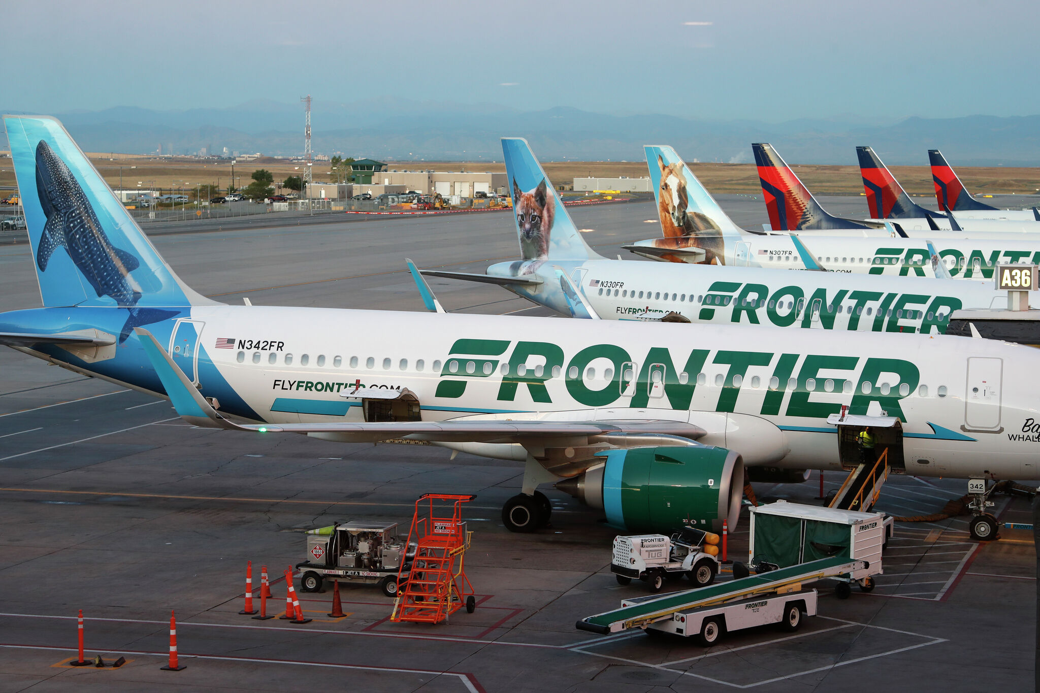 Frontier Airlines new nonstop flight to Florida takes off from Bradley
