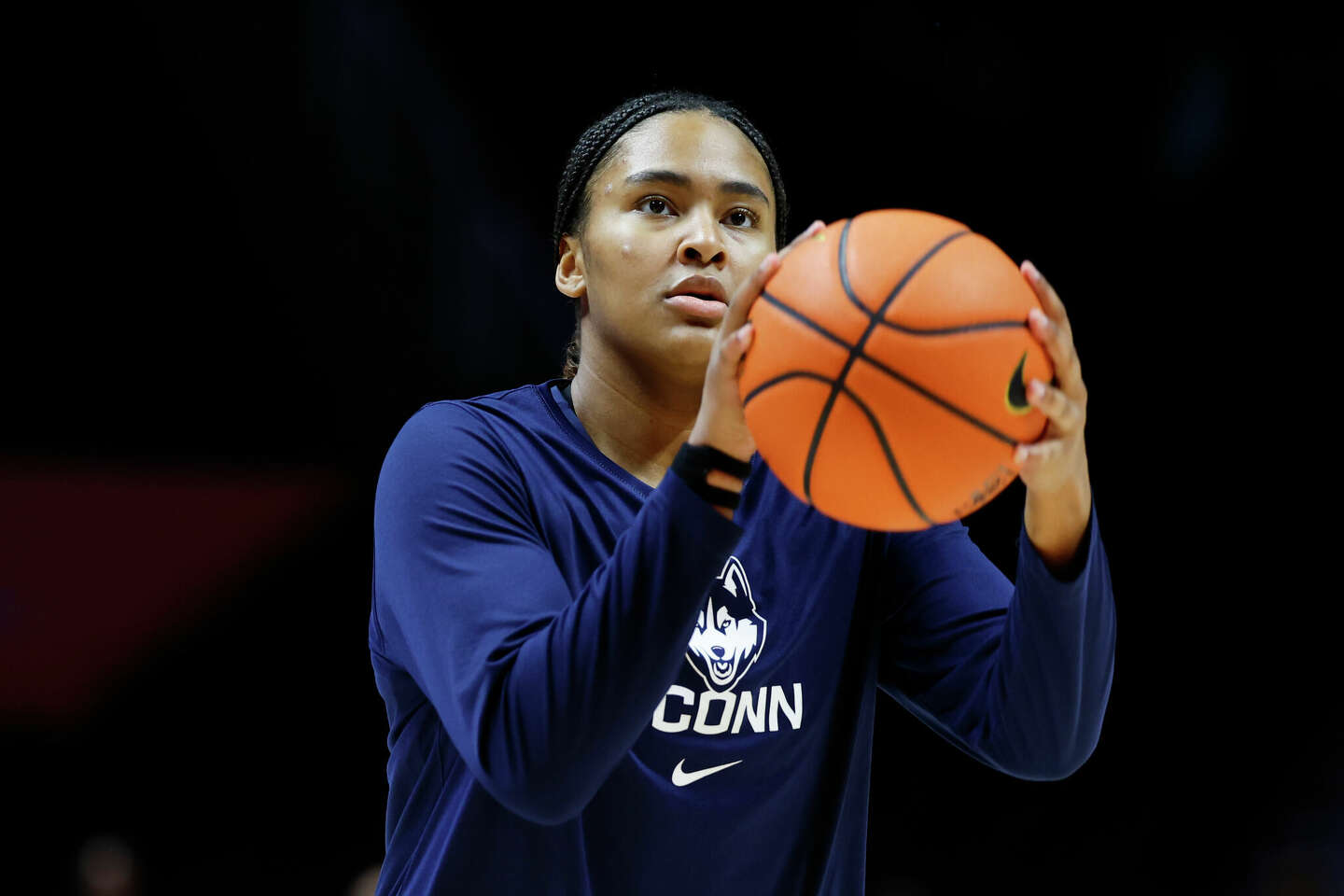 UConn-South Carolina is special for Sarah Strong’s mom Allison Feaster