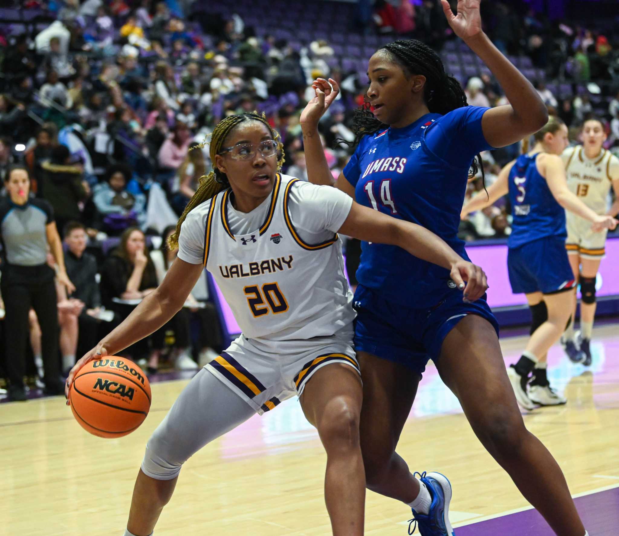 UAlbany women's basketball cruises to America East Conference win