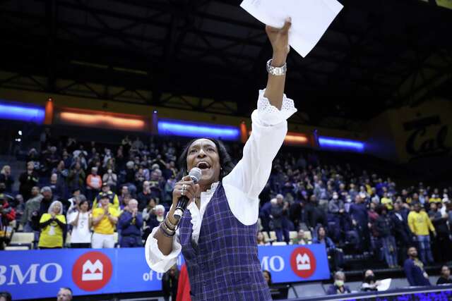 Charmin Smith leads Cal women’s basketball out of Stanford’s shadow