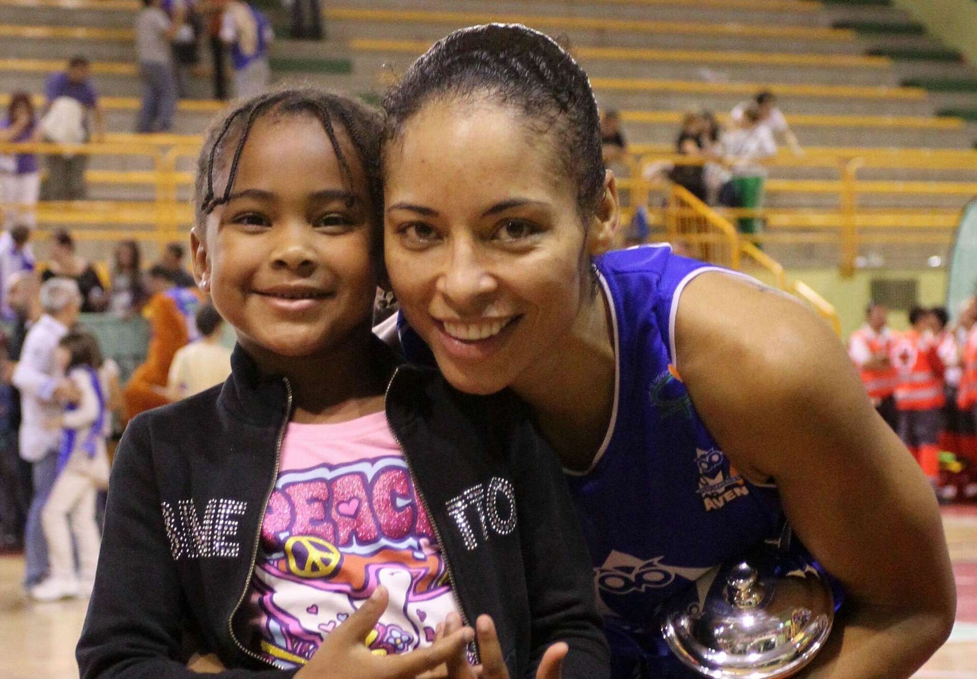 UConn-South Carolina is special for Sarah Strong’s mom Allison Feaster