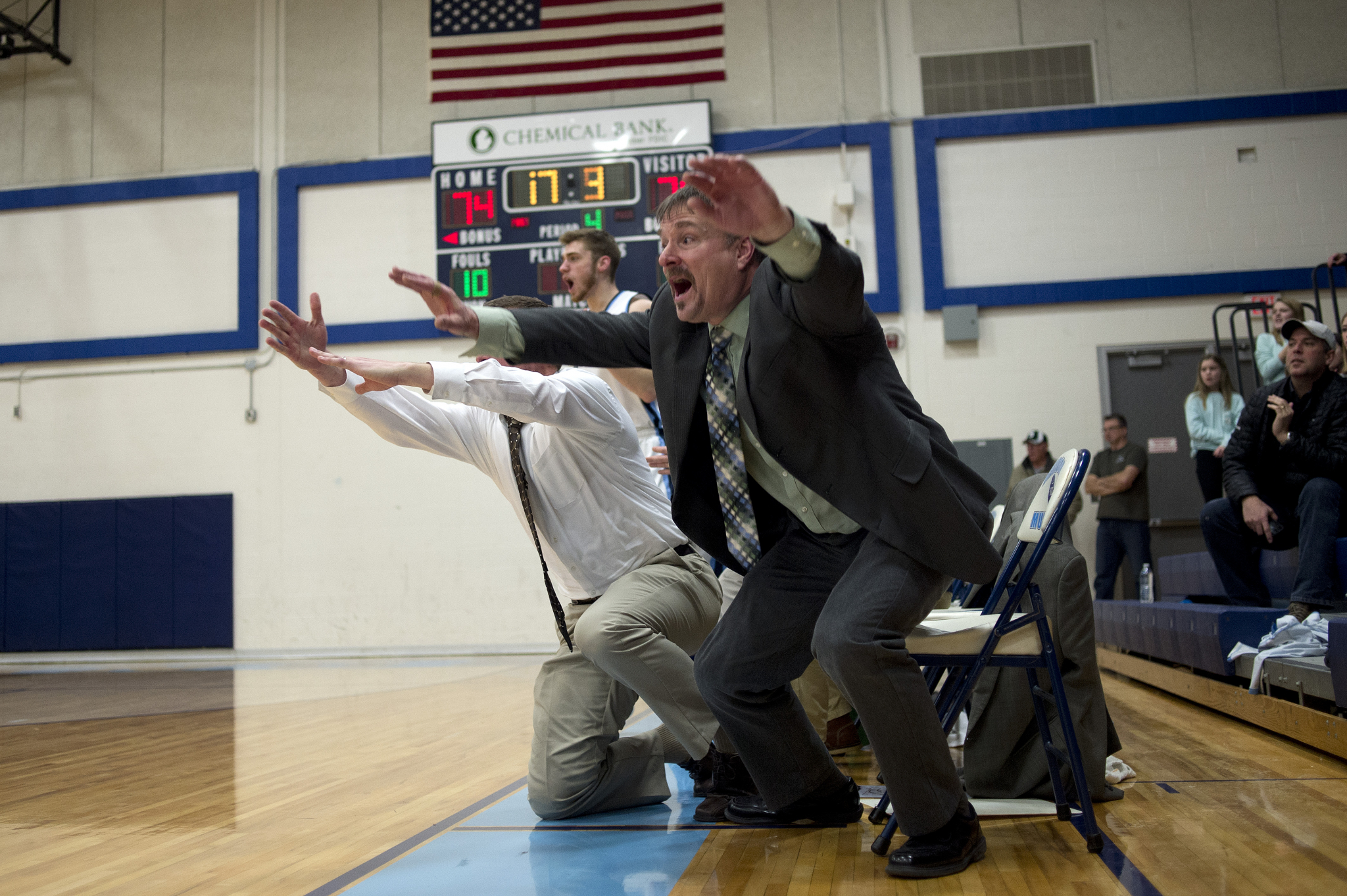 Meridian's Bohn gets 500th win in bizarre game