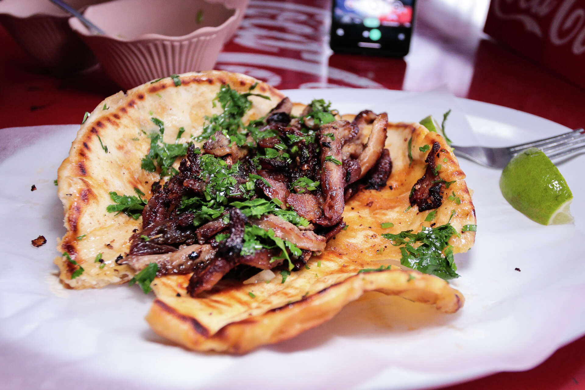 History of Mexican-Arab-style tacos shines at Houston taqueria