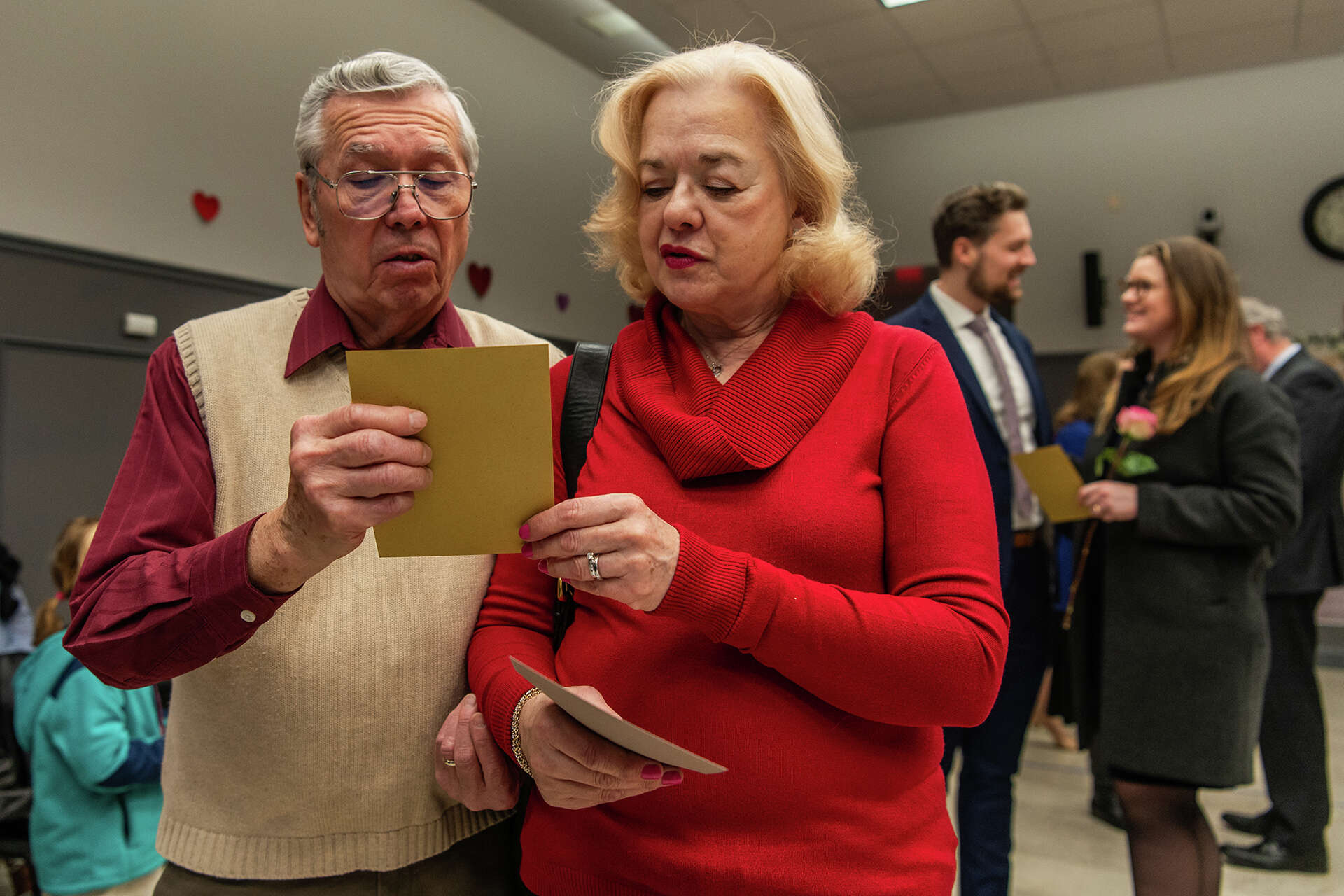 Couples recommit at Wappinger's first mass vow renewal ceremony