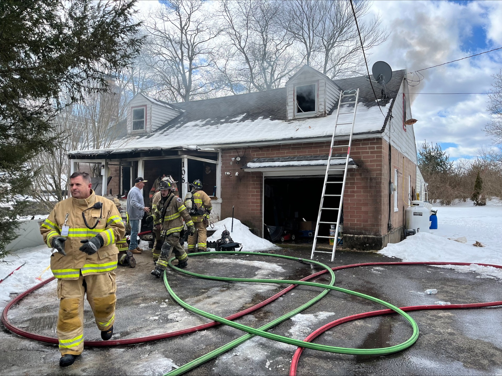 3 people displaced after Beacon Falls fire on Skokorat Road: Official