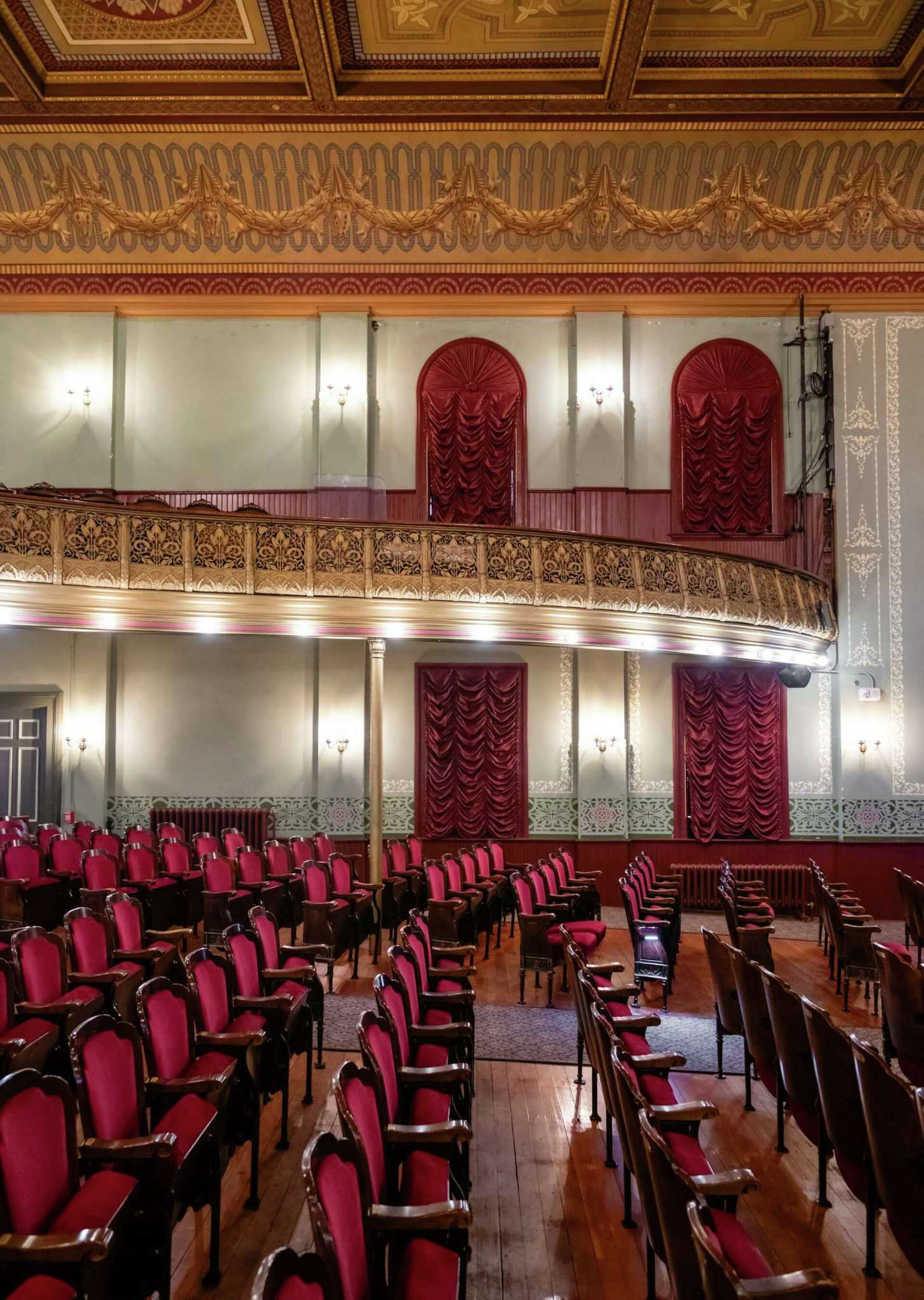 Thomaston Opera House undergoing historic overhaul