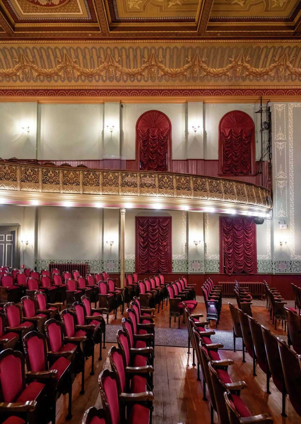 Thomaston Opera House undergoing historic overhaul