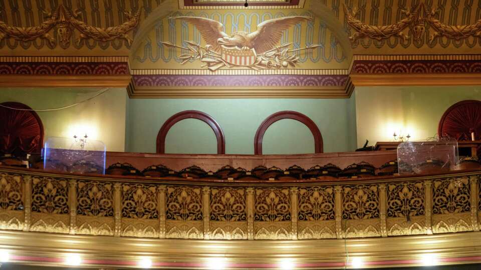 Thomaston Opera House undergoing historic overhaul