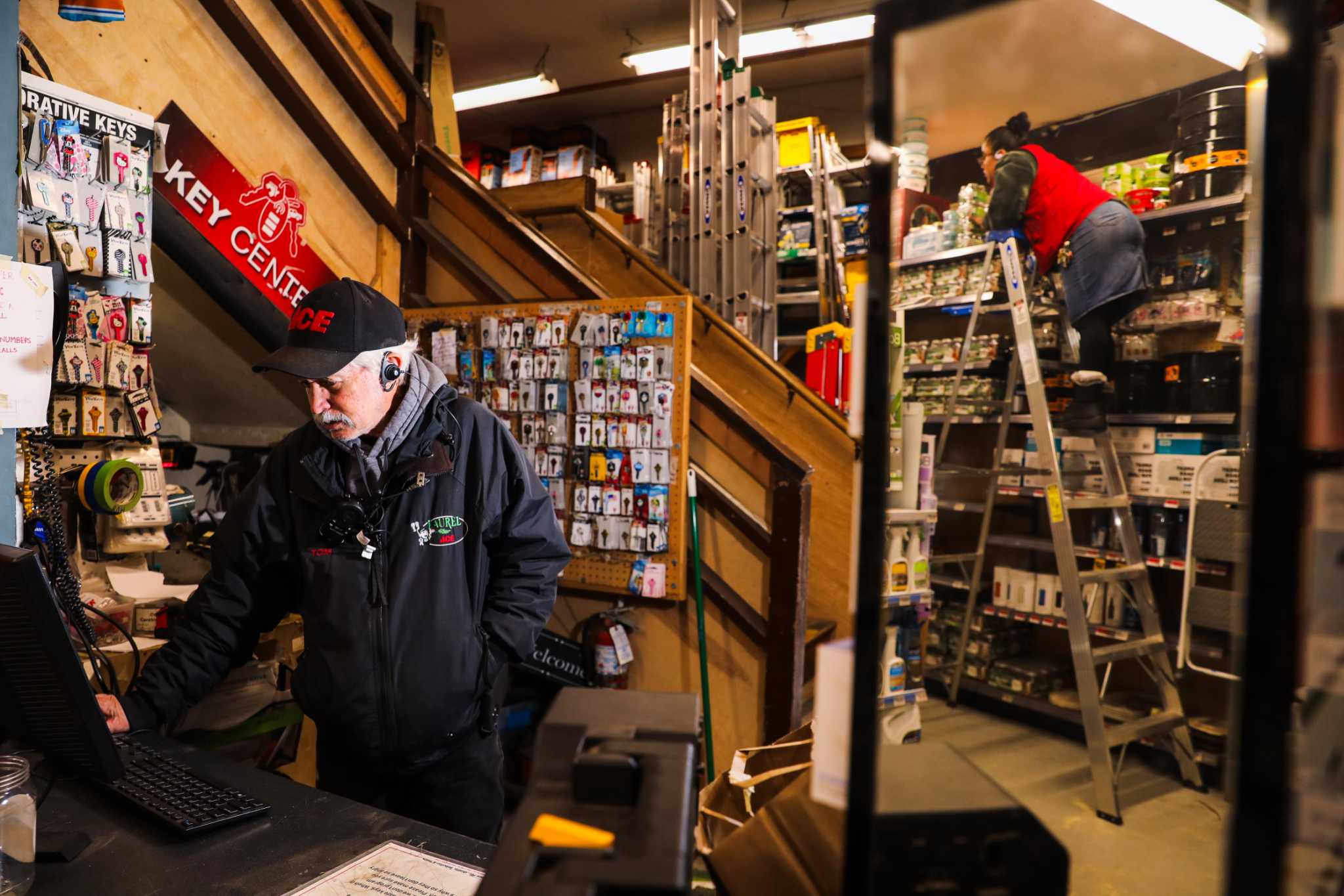 Retail theft keeps rising in the Bay Area. Can AI help stop thieves?