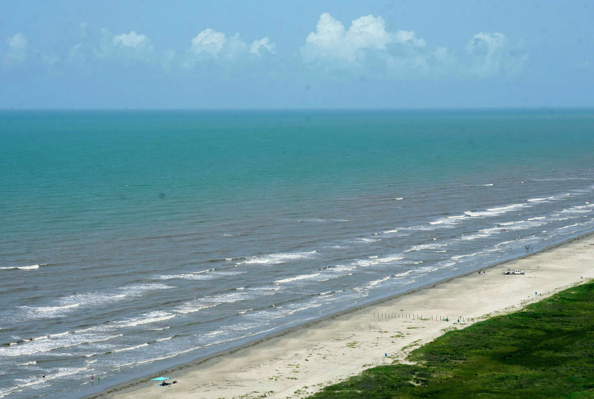 Is there bacteria in Texas beaches? Here's what to know