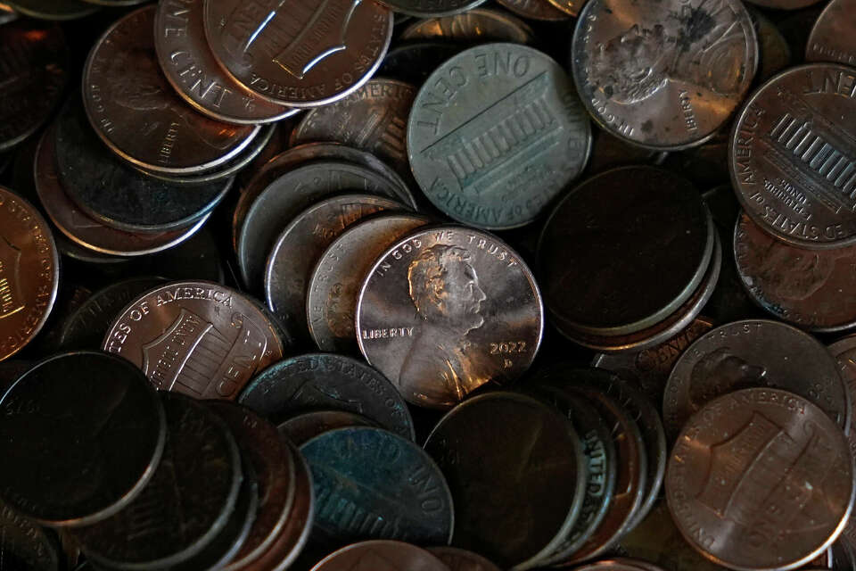 A penny short? CT officials say businesses should round the price down