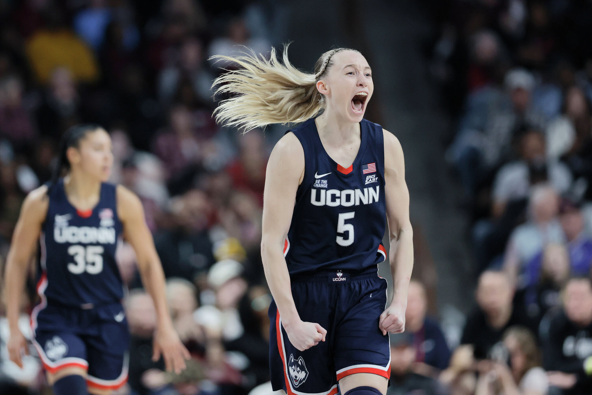 UConn women's basketball stuns South Carolina thanks to Azzi Fudd