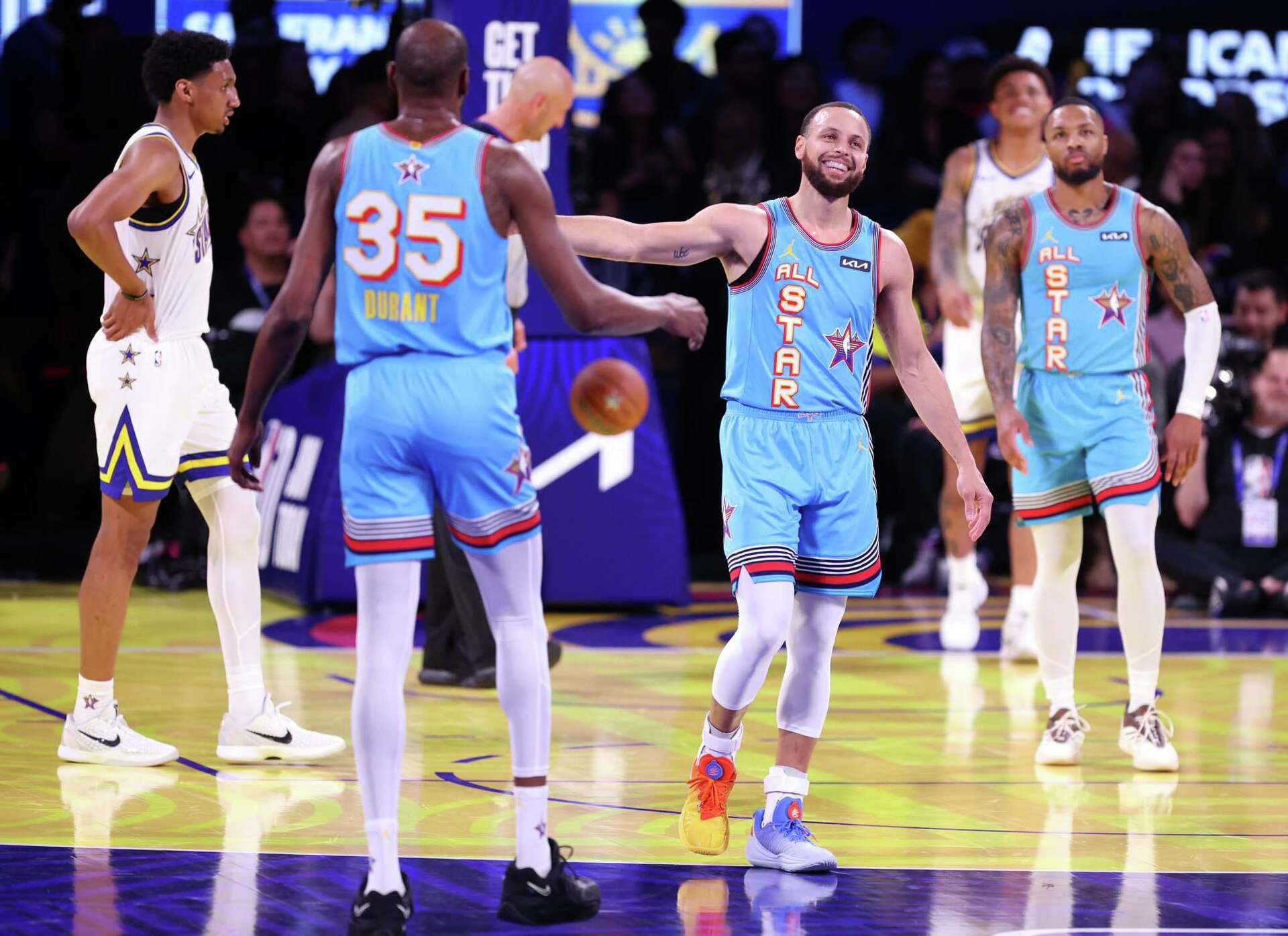 Steph Curry wins it all in NBA All-Star Weekend, the game(s) and MVP