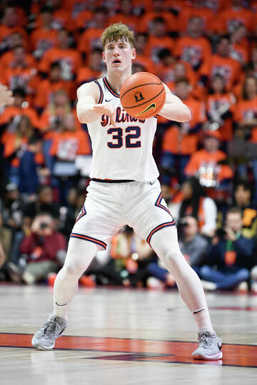 Kasparas Jakucionis: 3 facts on the Illinois basketball guard