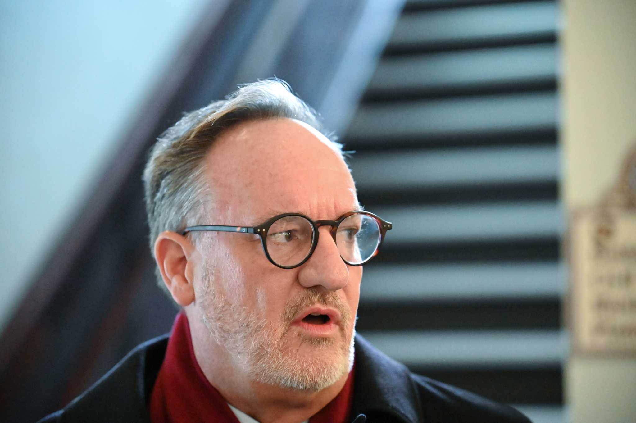 Saratoga Springs commissioner seeks dismissal of misconduct charge