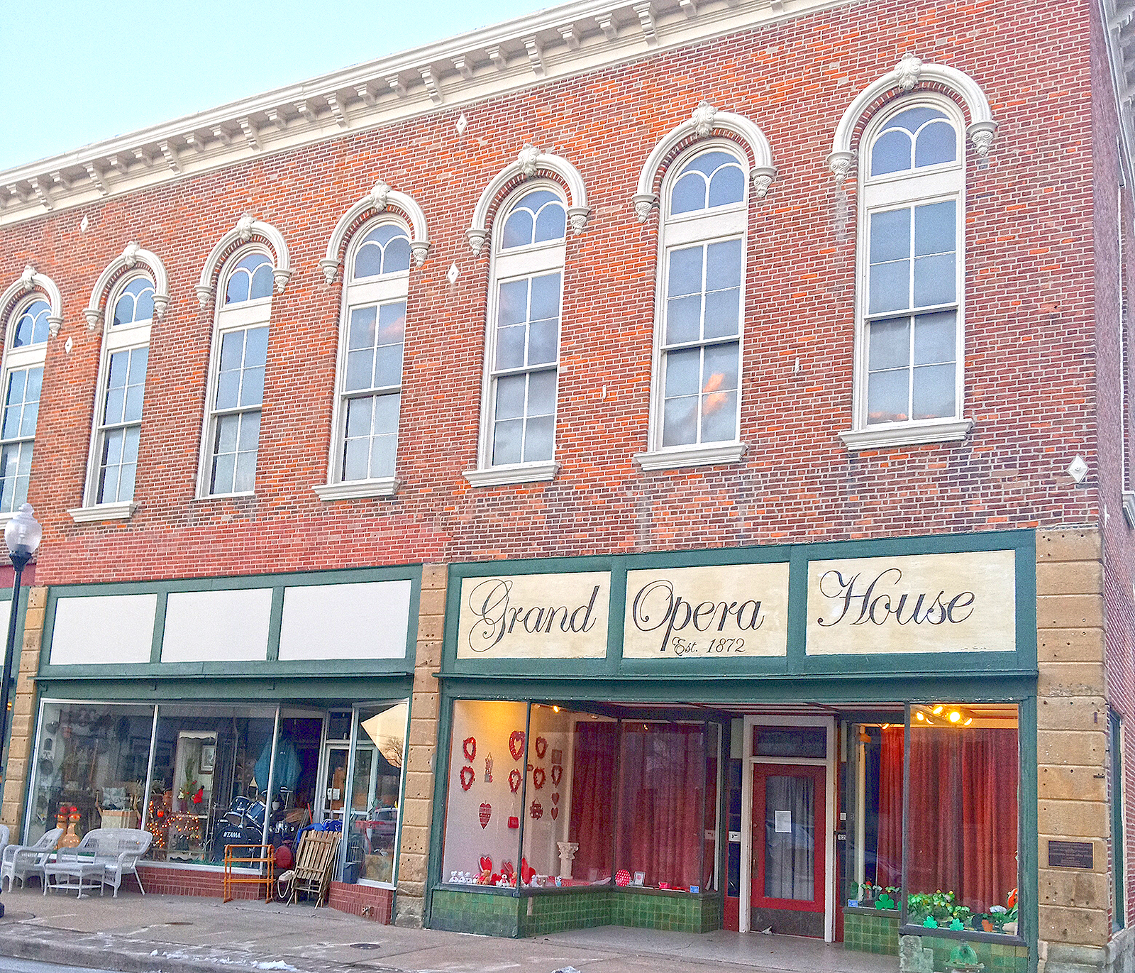 Beardstown Grand Opera House to come to life with murder-mystery play