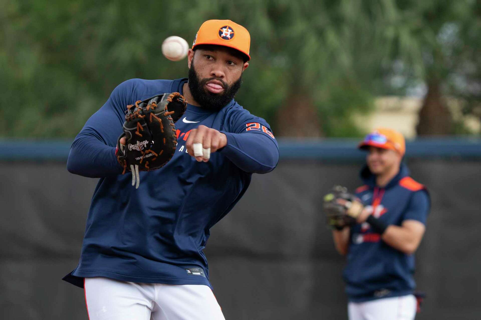 Jon Singleton, released by Houston Astros, signs with New York Mets