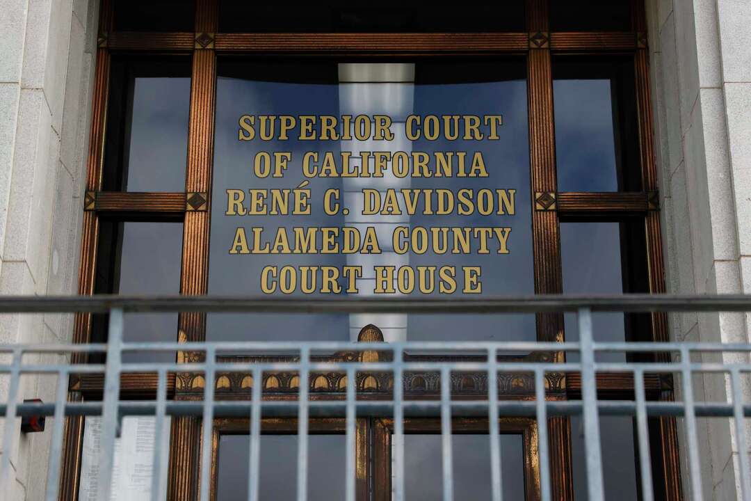 Alameda County court workers go on strike