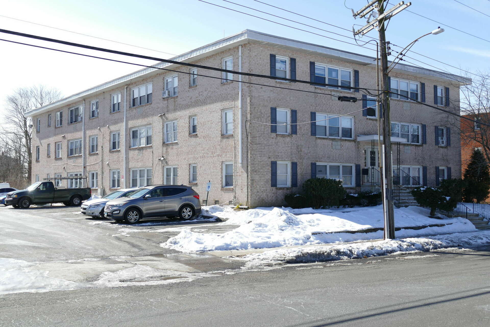 Police identify 2-year-old boy killed in West Haven double-homicide